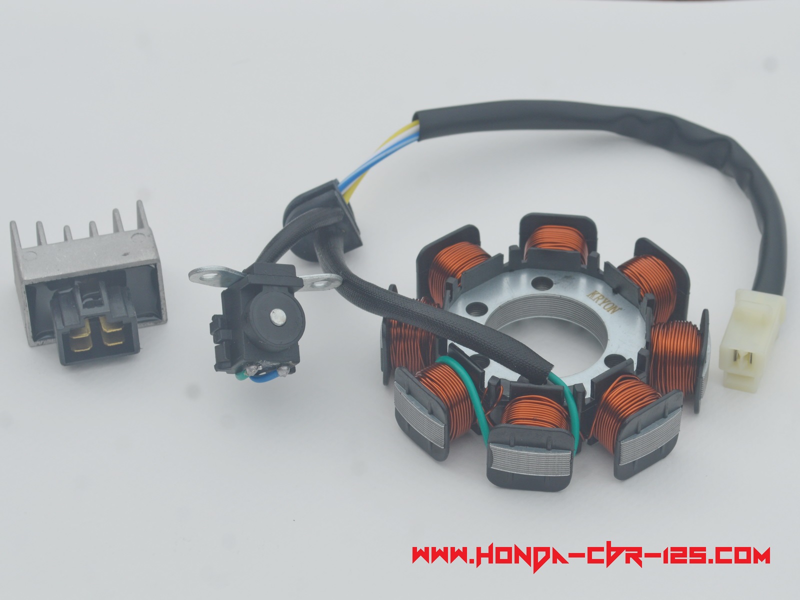 Genuine Honda CBR 125 racing camshaft 280 300 320 angle with piston